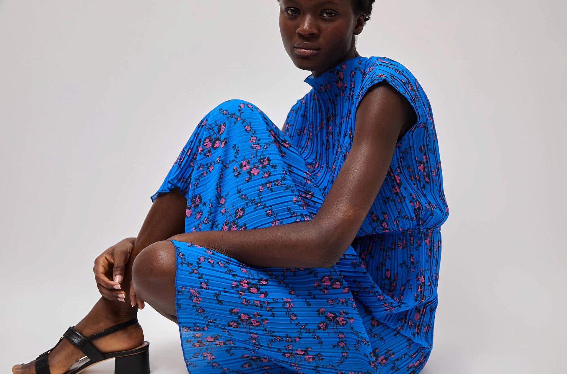 No.6 Store - Curated Women's Clothing, Accessories, and Handmade Clogs