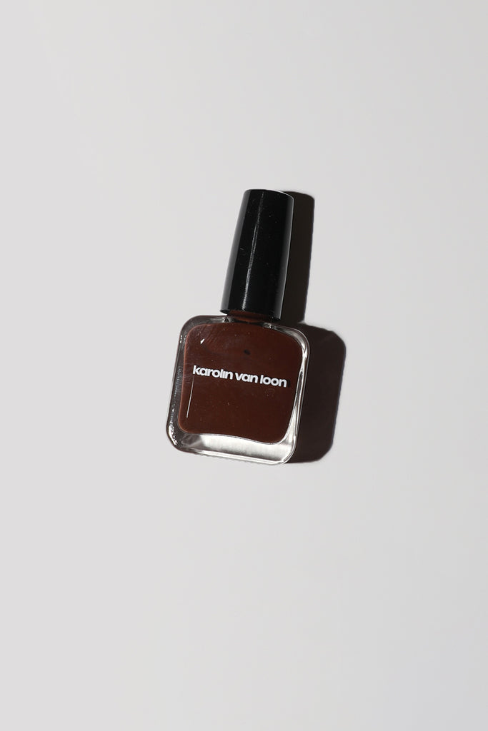 Karolin Van Loon Nail Polish in Magma Noir – No.6 Store